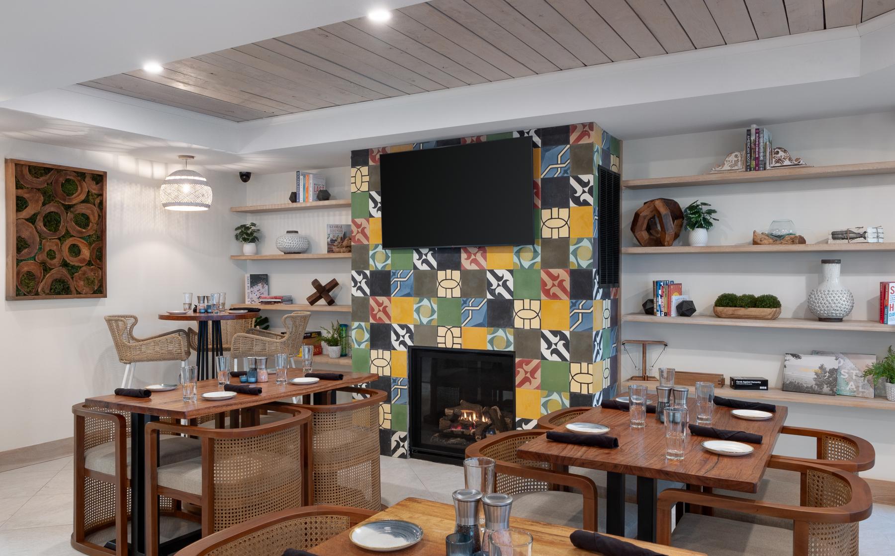 The Wave at Marblehead | Architectural Design Inc.